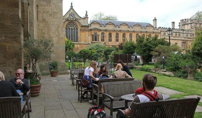 12 Best Things to Do in Oxford – Where to Go, Attractions to Visit
