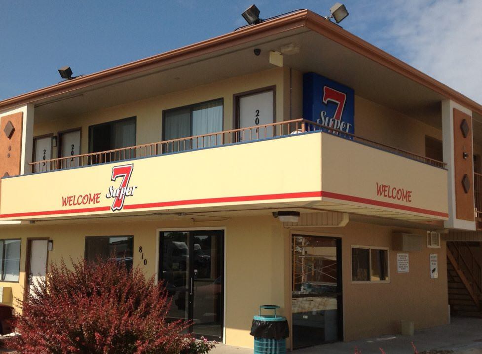 Complete List of Recommended Budget Hotels in Iowa, USA