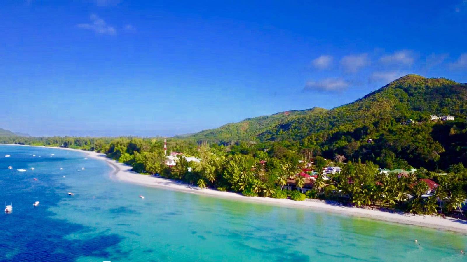 Praslin Travel Guide - A Luxurious Island Paradise in Seychelles