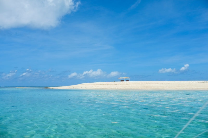 20 Best Islands with White Sand Beaches in the Philippines