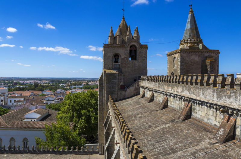 10 Best Things to do in Evora, Portugal [with Suggested Tours]