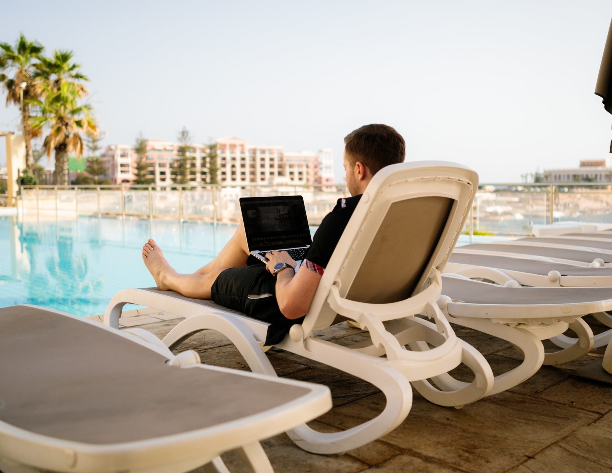 How to Get a Digital Nomad Visa for Cayman Islands