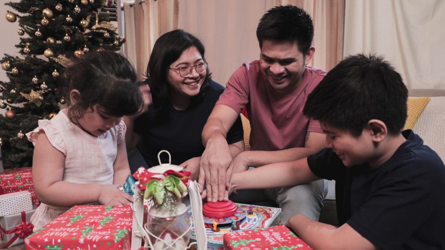 21 Magical Christmas Destinations in the Philippines for OFWs, Families ...